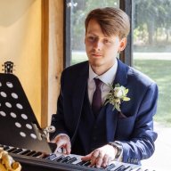 Found in the wild: 2 Secure Boot exploits. Microsoft is patching only 1 of them. - Ars Technica