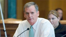 Judd Gregg tapped for Commerce - Ars Technica