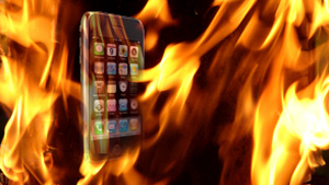 Apple looking into reports of exploding iPods and iPhones - Ars Technica
