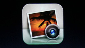 iPhoto coming to iOS for $4.99, completes mobile iWork and iLife - Ars ...