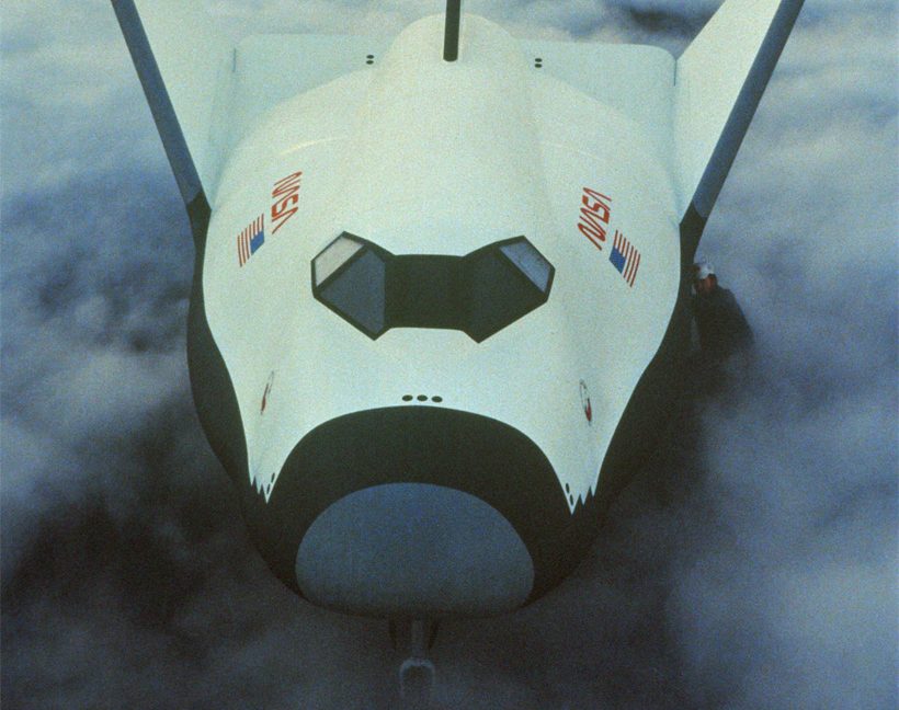 Falcon Heavy rocket, Dream Chaser vehicle move forward - Ars Technica