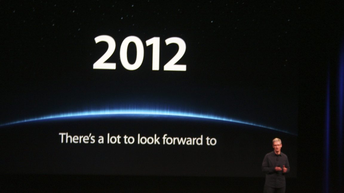 Apple CEO Tim Cook: Steve "taught me that the joy is in the journey ...