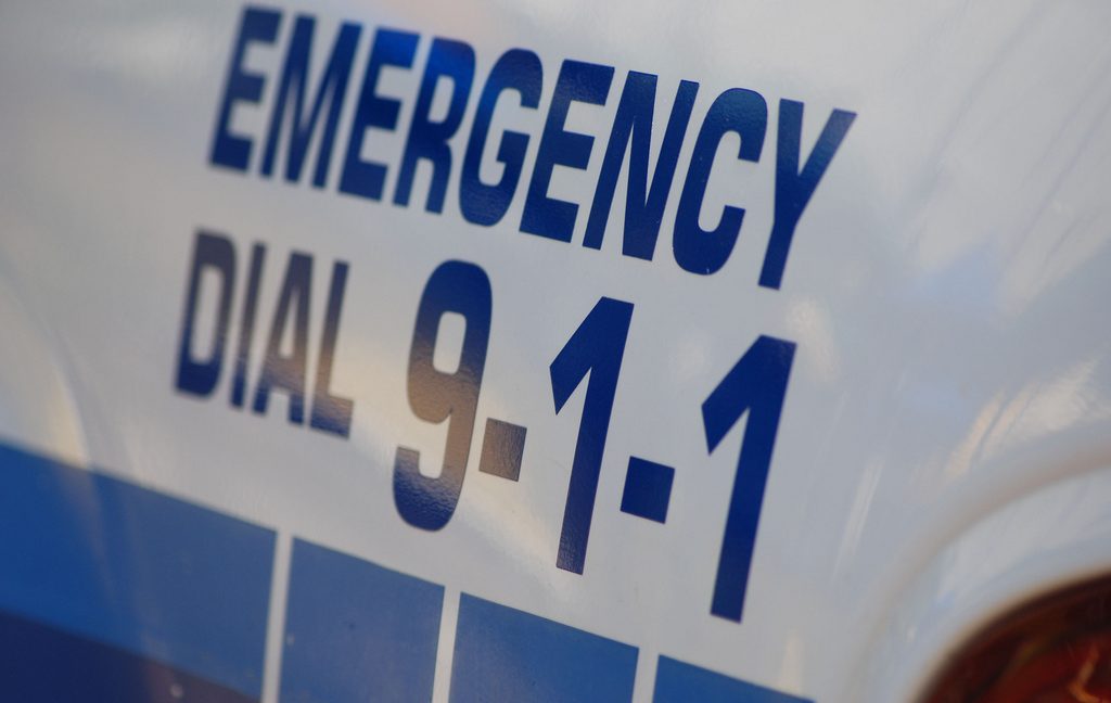 Robocallers dialing 911 face fines of up to $100,000 - Ars Technica