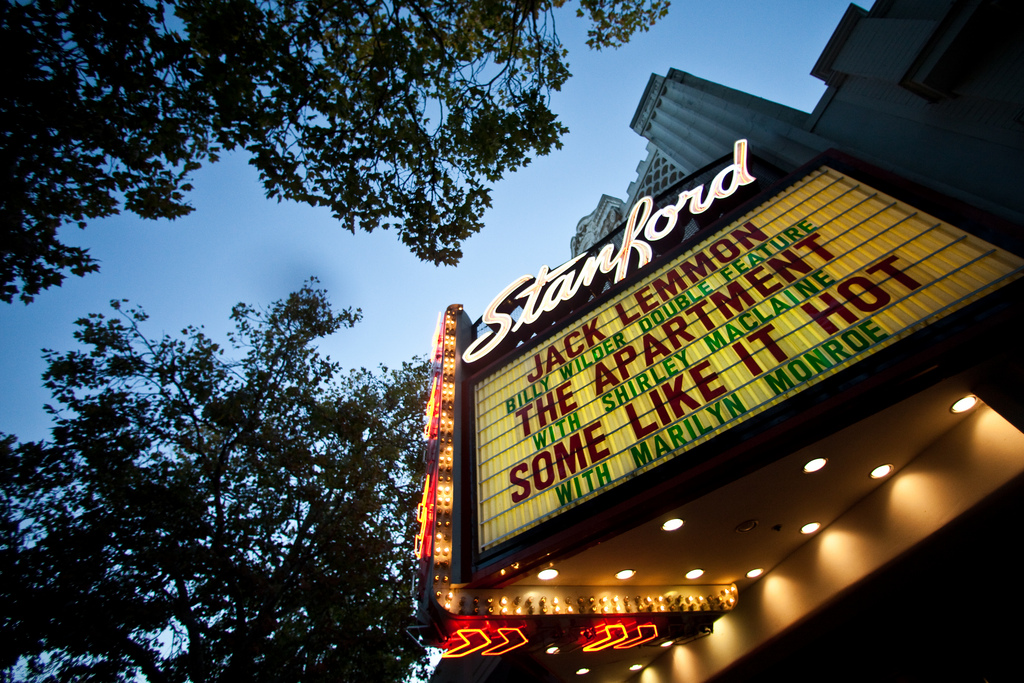 After social media outcry, AMC changes tune on texting experiment - Ars ...