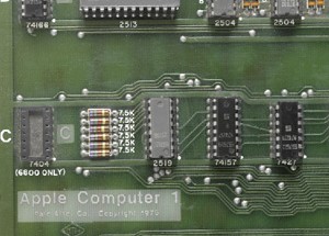Apple 1 motherboard auctioned off for $374,500 | Ars Technica