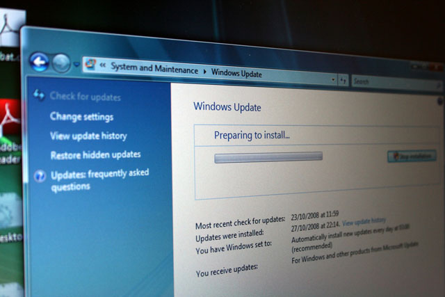 Flame malware hijacks Windows Update to spread from PC to PC - Ars Technica