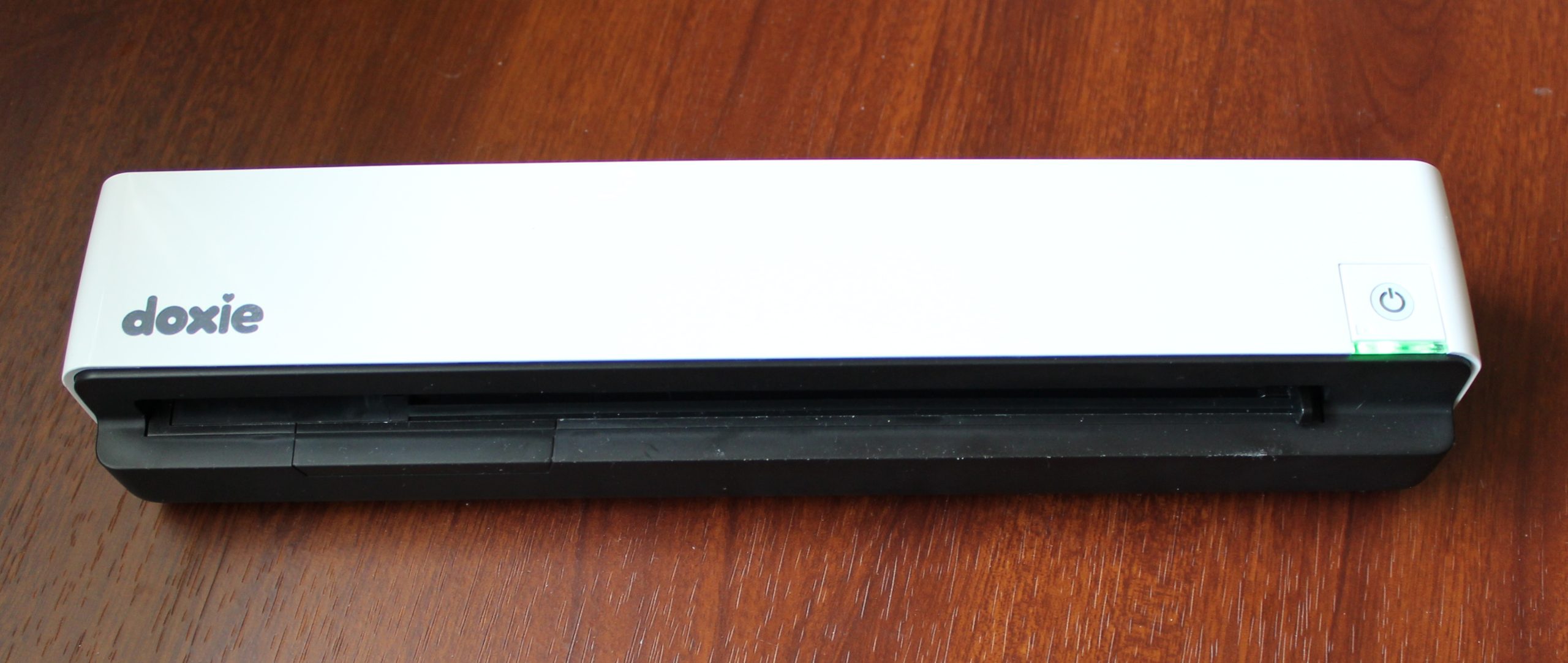No computer required: The Doxie Go portable document scanner reviewed ...