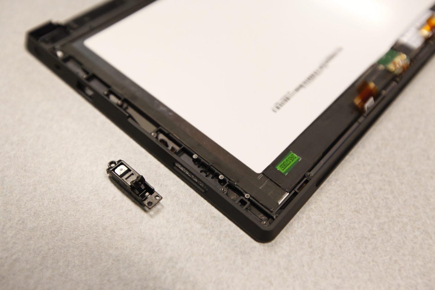 How Microsoft transformed Studio B into a real hardware company - Ars ...