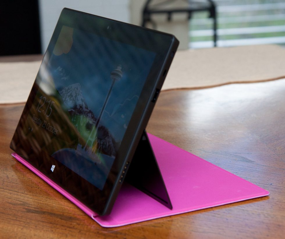 Microsoft’s first stab at a tablet: Surface reviewed - Ars Technica