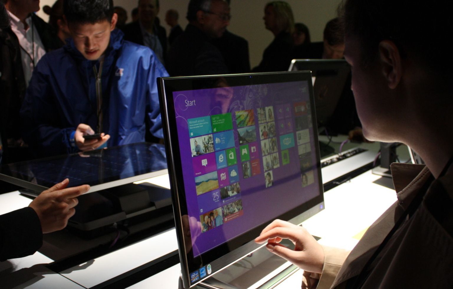 Hands-on, at last: Microsoft formally debuts Windows 8 and Surface ...