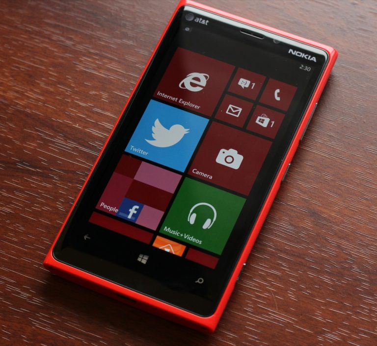 The State of Smartphones in 2012: Part I of our Ultimate Guide - Ars ...