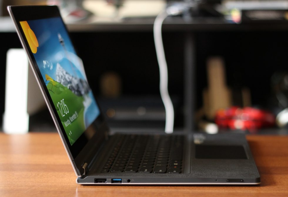 A good Ultrabook, a bad tablet: the Lenovo IdeaPad Yoga 13 review - Ars ...