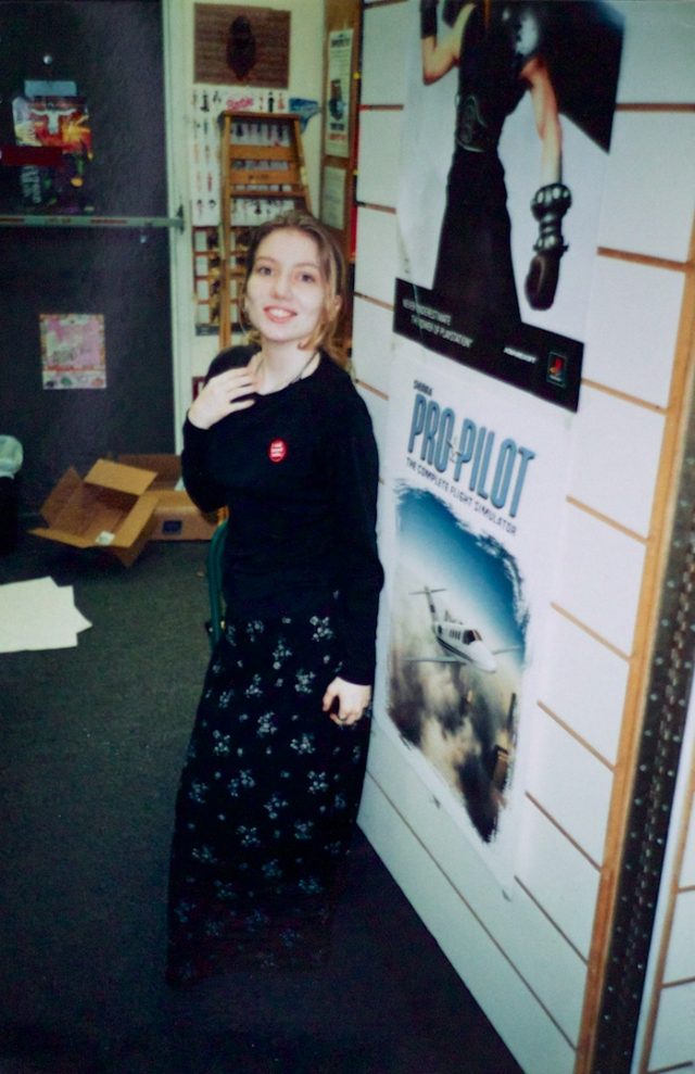 How I launched 3 consoles (and found true love) at Babbage’s store no ...