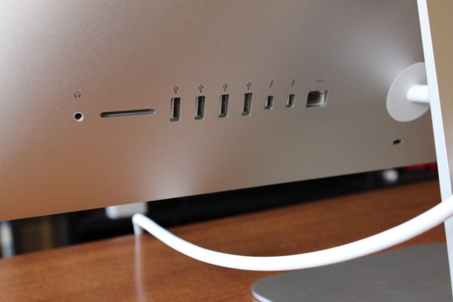 Review: 21.5-inch 2012 iMac takes two steps forward, one step back ...
