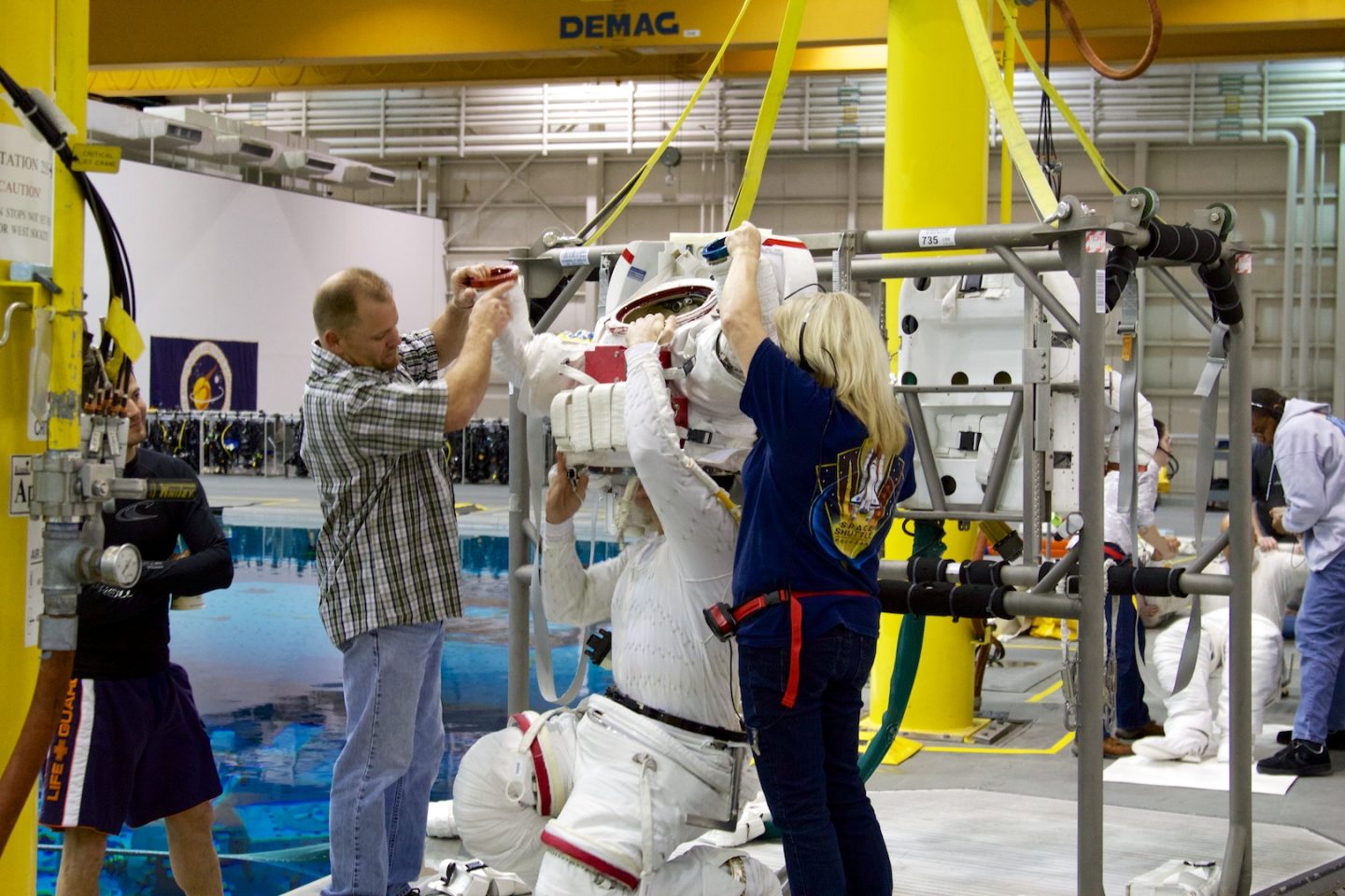 Swimming with spacemen: The image gallery - Ars Technica