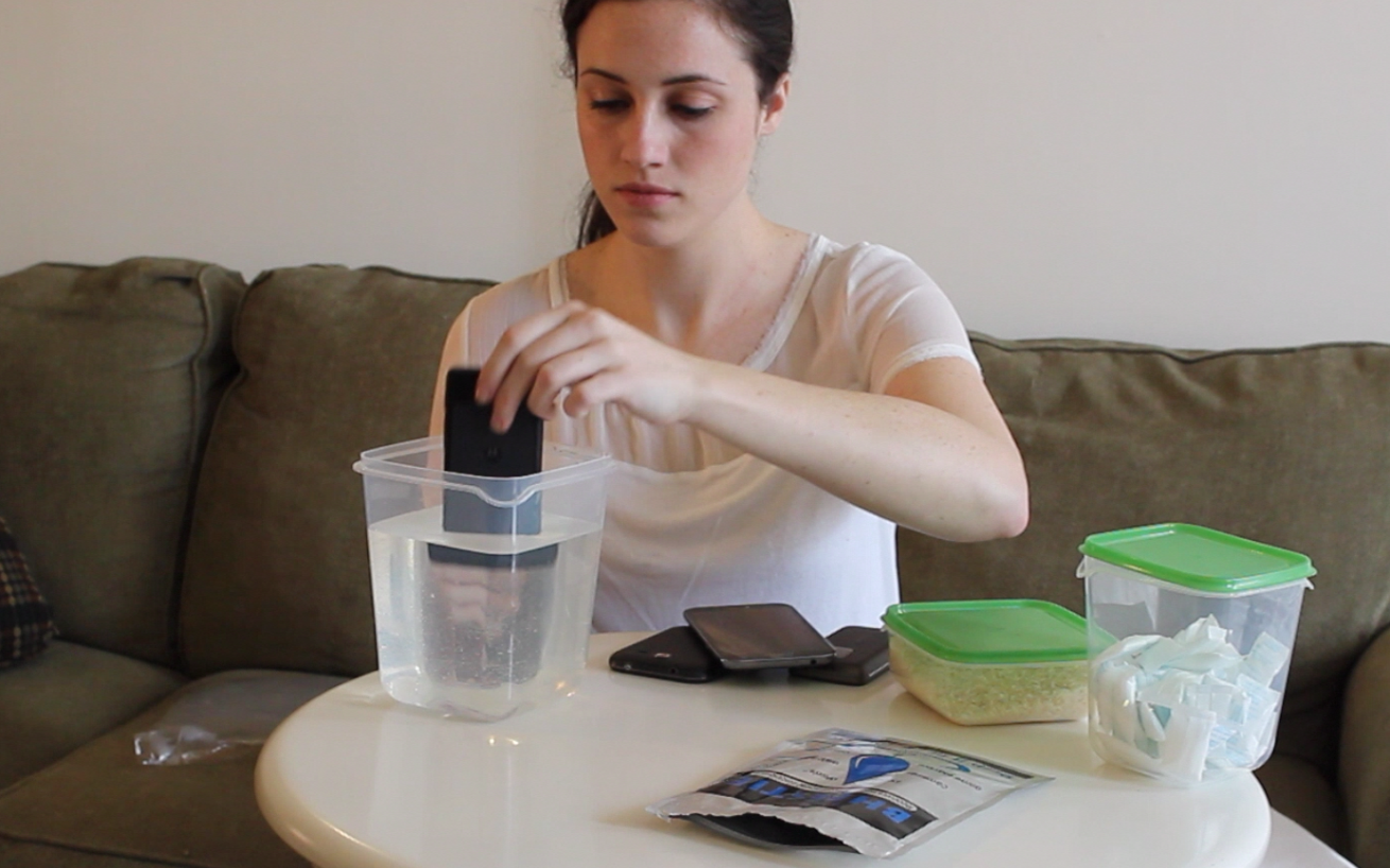 When the Sahara is not an option: The best ways to dry out a cell phone ...