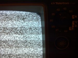 Don’t auction off empty TV airwaves, SXSW activists tell FCC - Ars Technica