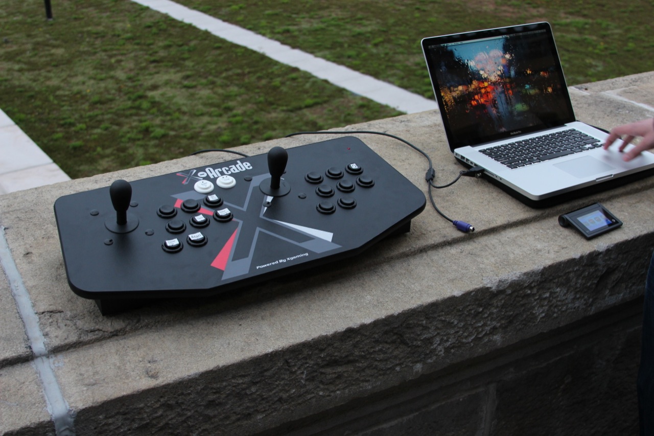 Selling, coding, and playing the “world’s largest videogame” - Ars Technica