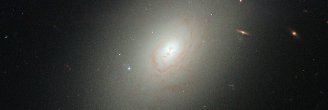 Merger of ancient galaxies could explain the origin of today’s giants ...