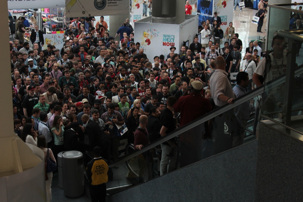 E3 in pictures: The crowds, the costumes, and our first look at the PS4 ...