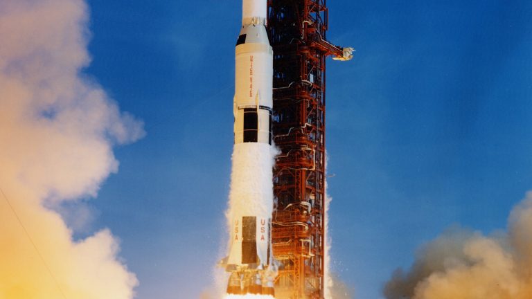 Confirmed: F-1 engine salvaged from ocean floor is from Apollo 11 ...