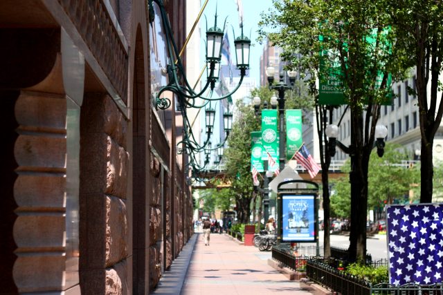3D printing for all: Inside Chicago library’s new “pop-up maker lab ...