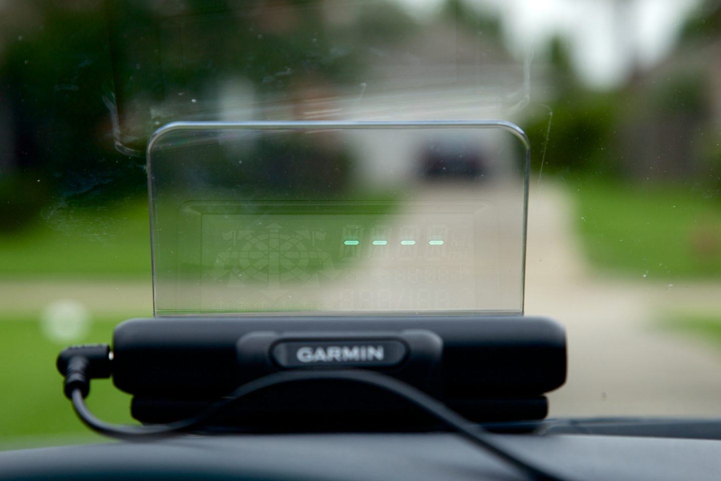 Review: Garmin HUD is sharp, functional, pricey - Ars Technica
