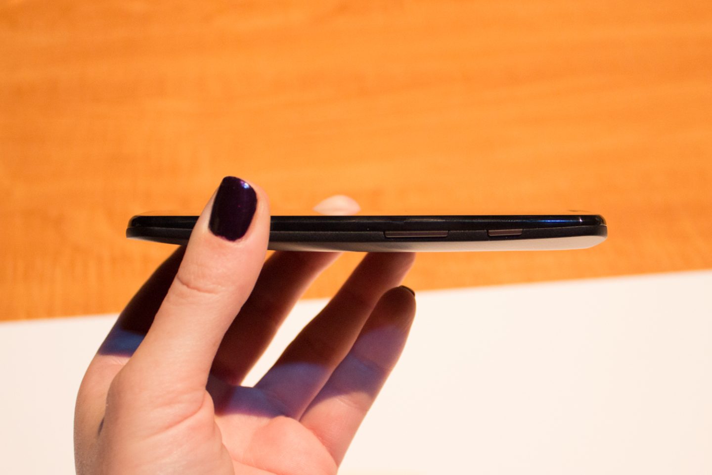Motorola’s big move: Hands-on with the Moto X - Ars Technica