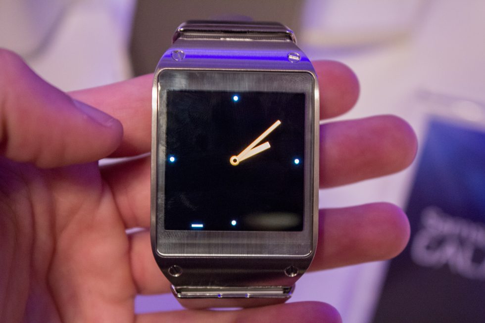 Hands-on with the Samsung Galaxy Gear - Ars Technica