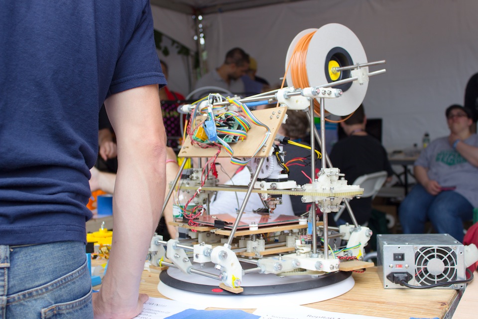 3D printing loosens CGI’s iron grip on movie special effects - Ars Technica