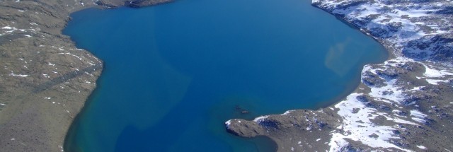 In Antarctic lake, extreme conditions lead to extreme genetics | Ars ...