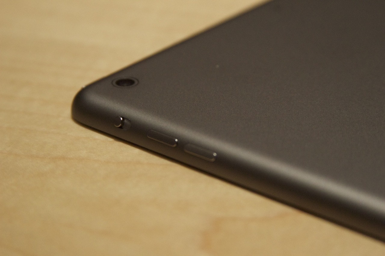 Hands-on with the new iPad Air and Retina iPad mini (update: video ...