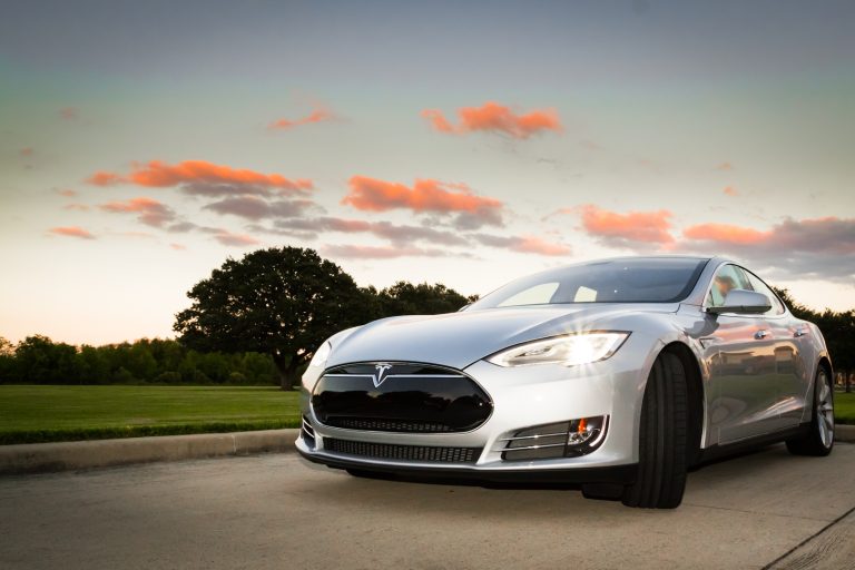 Tesla wins right to sell directly to consumers in Massachusetts - Ars ...