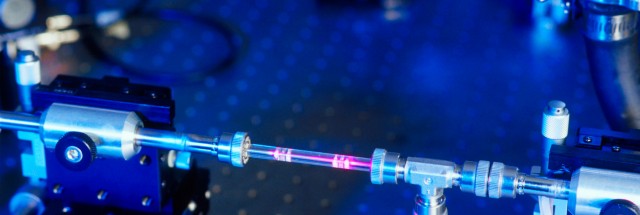 Hairy metal laser show produces bright X-Rays | Ars Technica