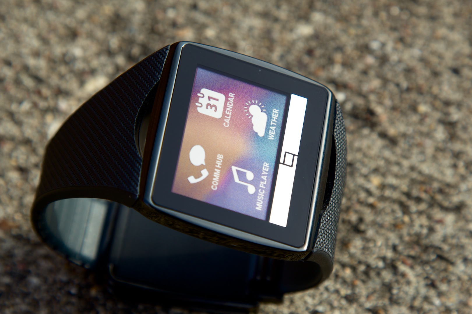 Review: Qualcomm’s Toq smartwatch lasts an extra, extra, extra long ...