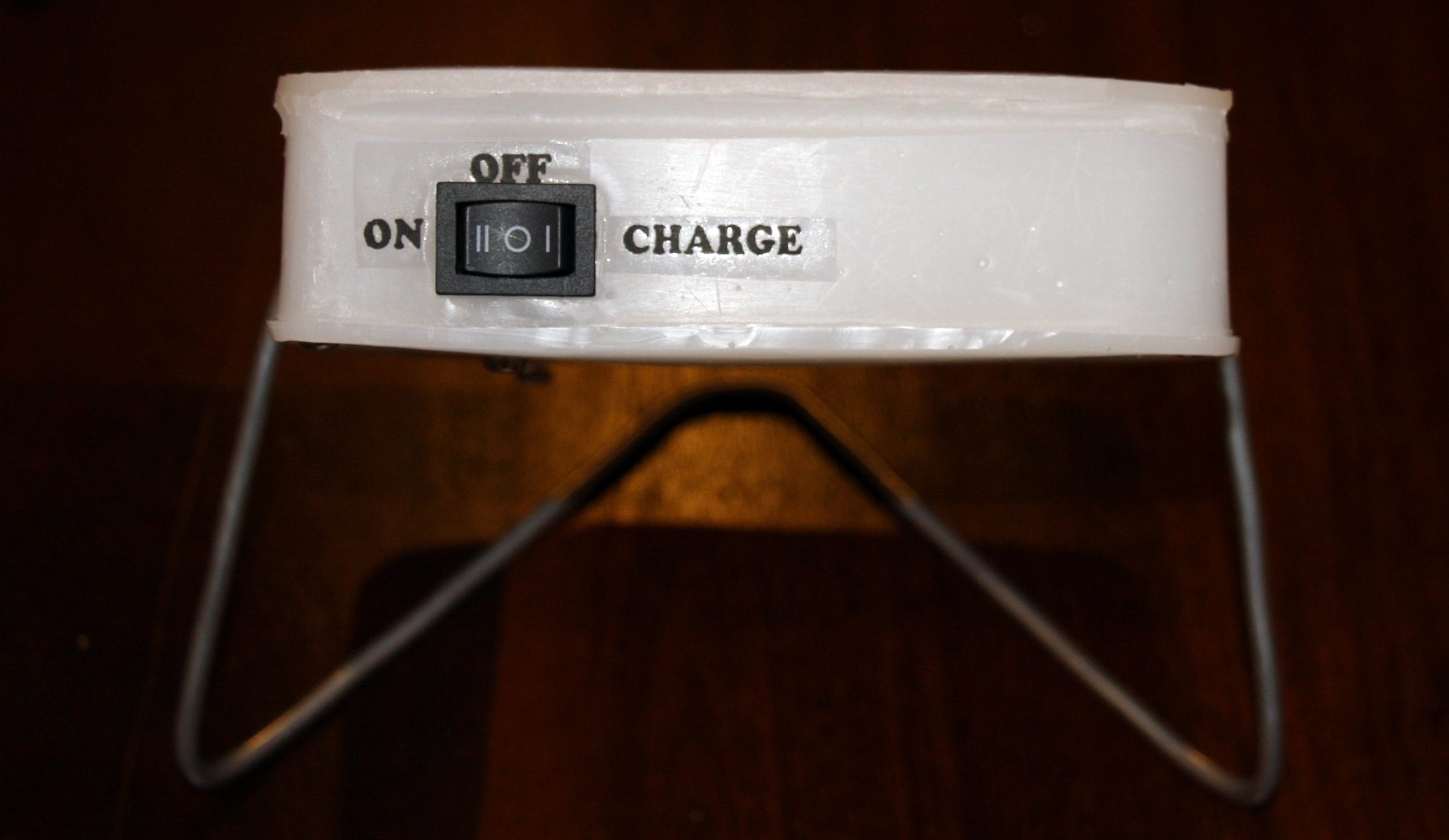 Let there be light: A hand-made solar lamp from Uganda - Ars Technica