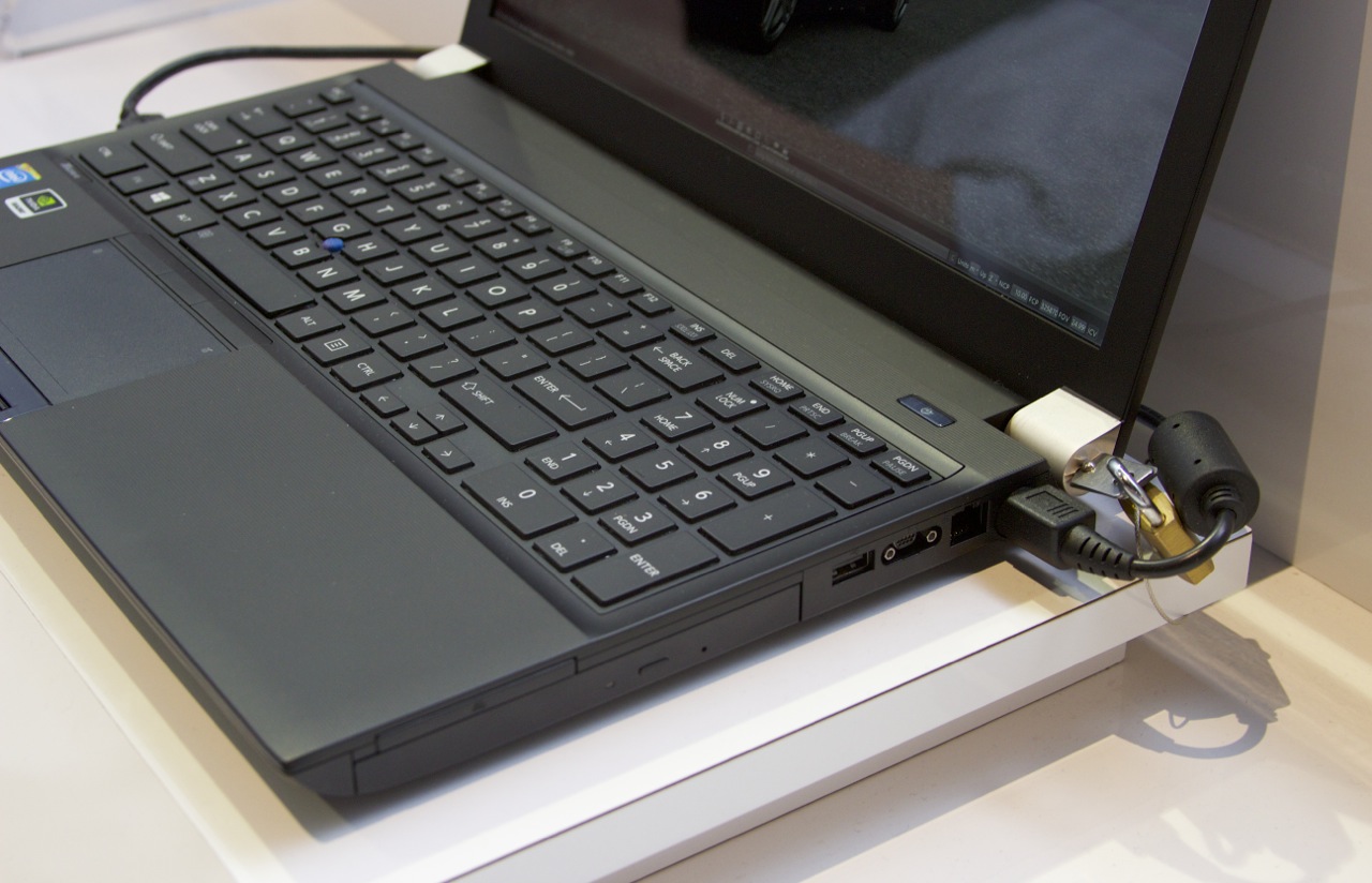 Hands-on with Toshiba’s high-resolution 4K laptops (and more) - Ars ...