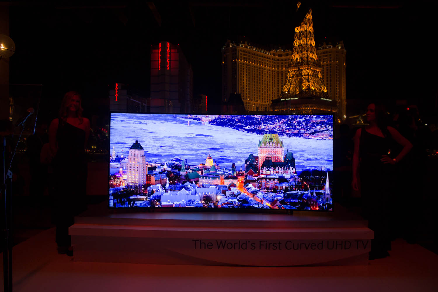 Samsung announces UHD TVs that curve and bend - Ars Technica