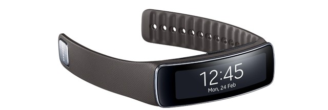 Samsung unveils Gear Fit, a curved, fitness-oriented wristband | Ars ...