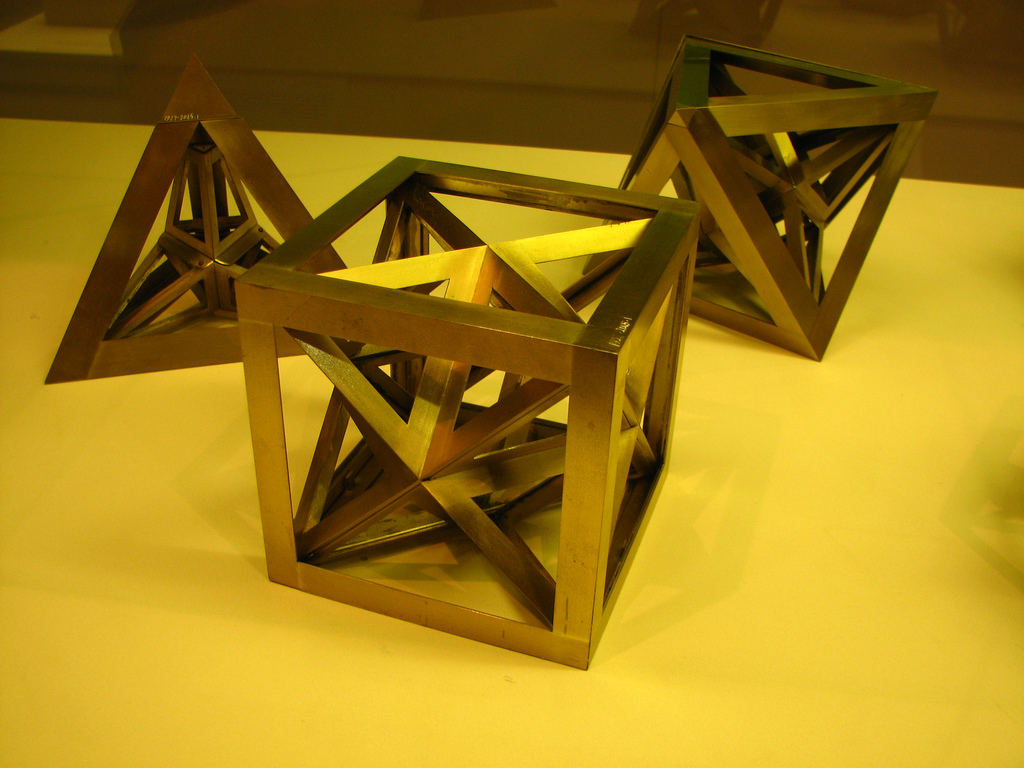 After 400 years, mathematicians find a new class of shapes - Ars Technica