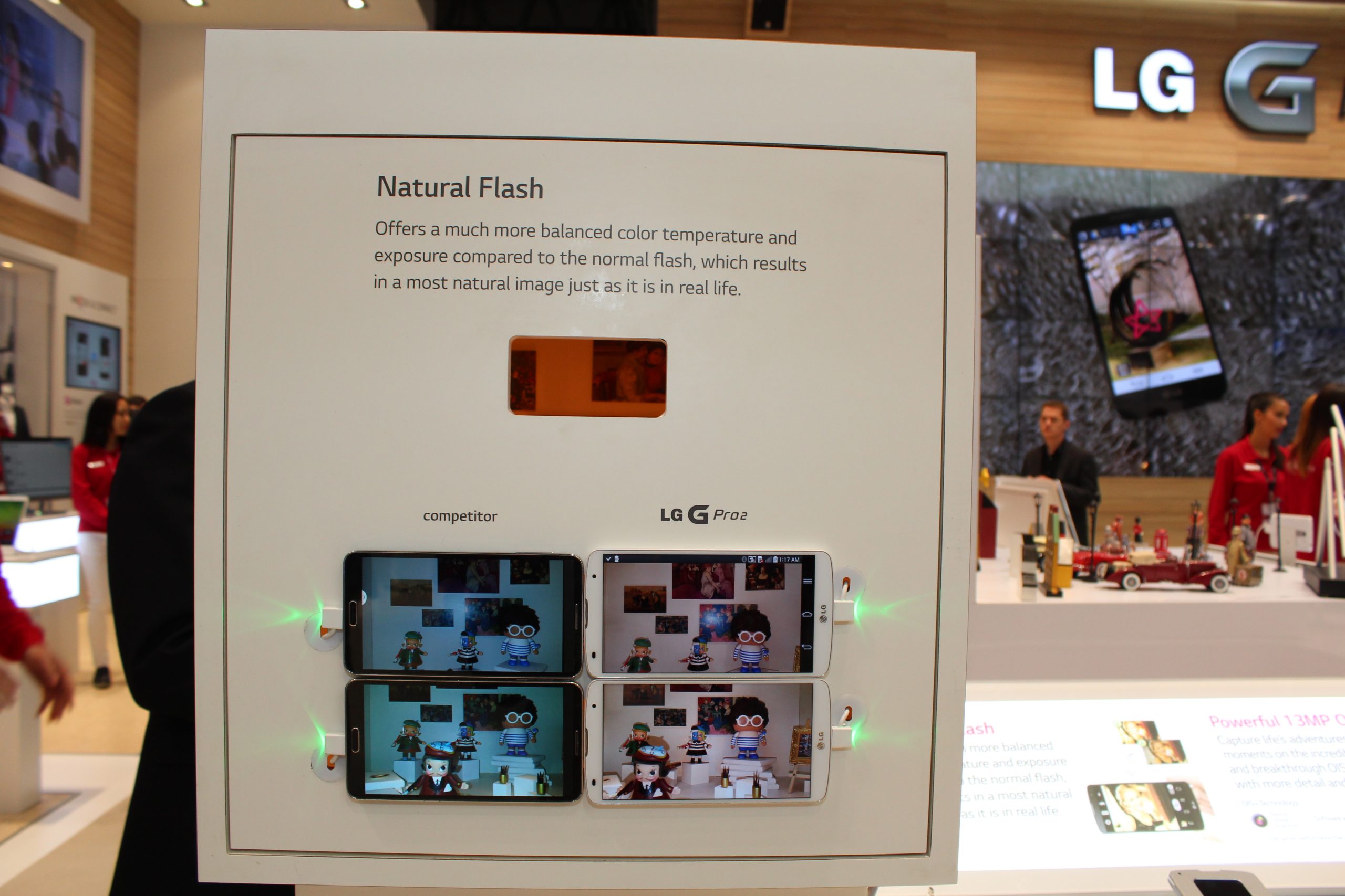 Hands on with the LG G Pro 2 and the G2 mini - Ars Technica