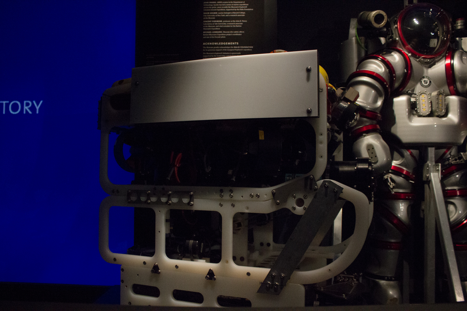 The “Exosuit”: A wearable submarine for visiting deep water - Ars Technica