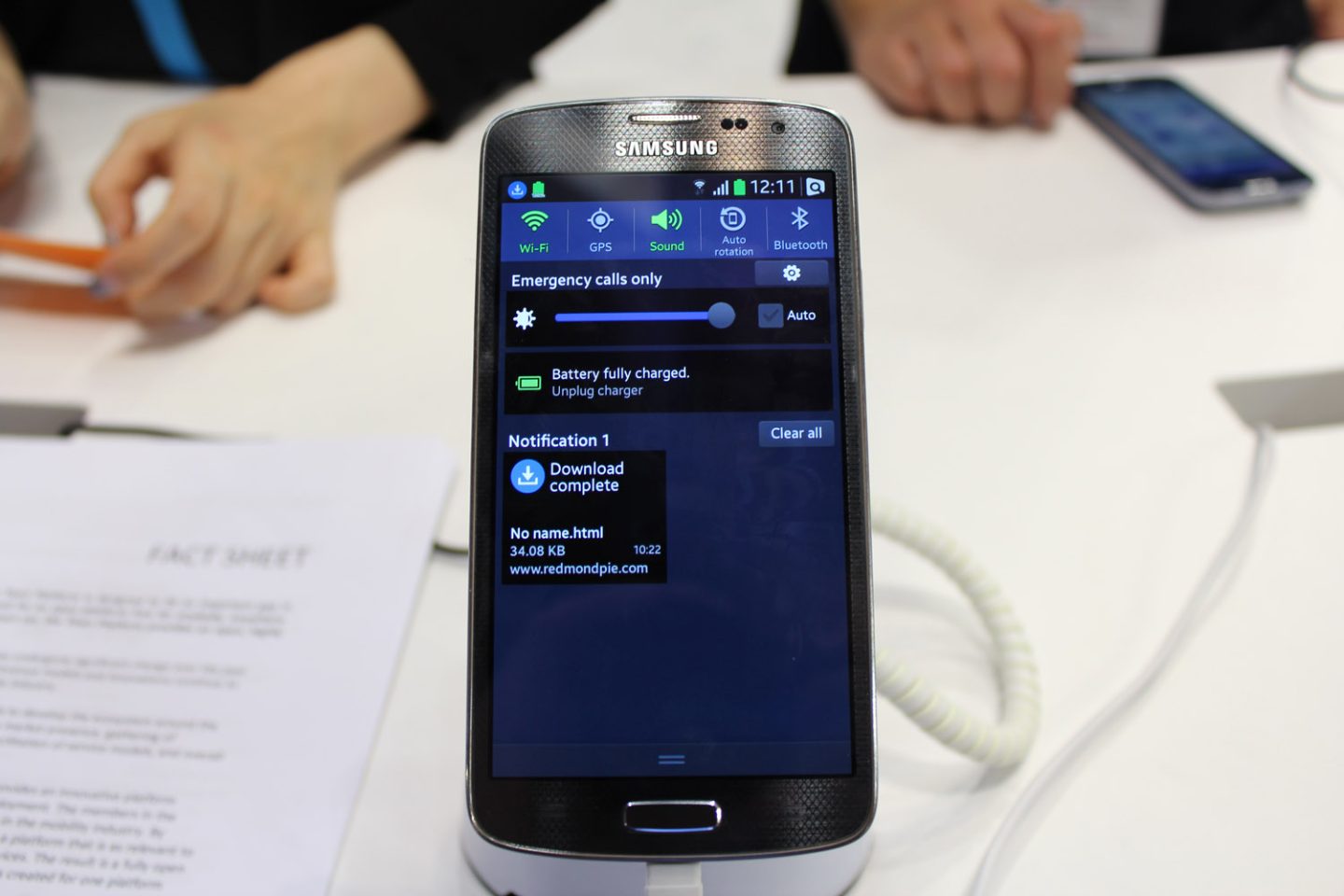 Hands-on with Samsung’s Tizen OS: An impressively capable Android clone ...