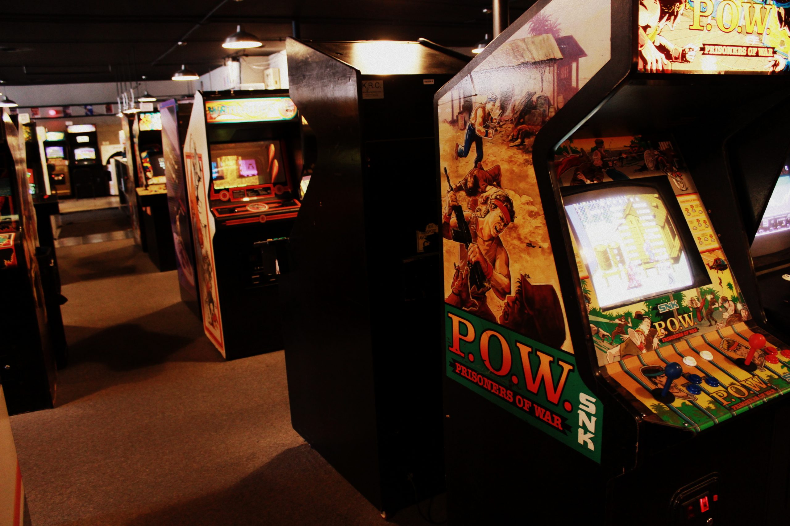 The history of Galloping Ghost, the USA’s largest classic arcade - Ars ...