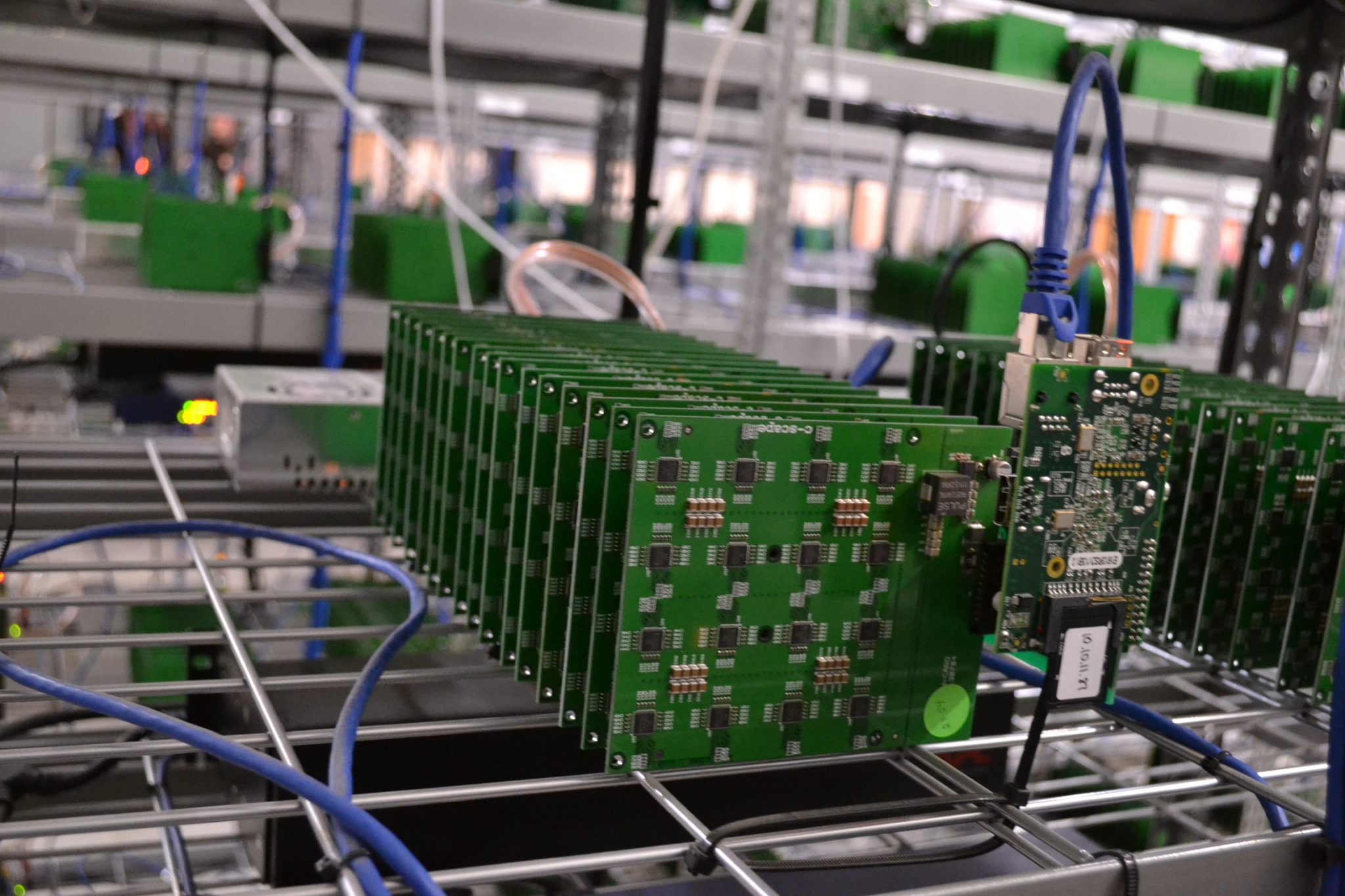 Meet the manic miner who wants to mint 10% of all new bitcoins - Ars ...