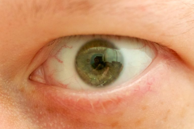 Rohto Z Pro review: Kind of like pouring acid into your eyes, but good ...