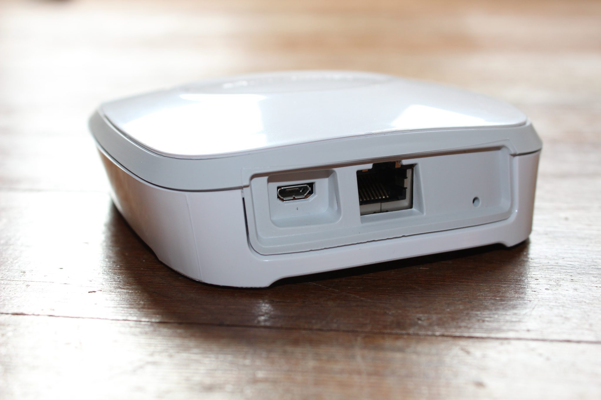 In a world of me-first smart home gear, can smarthubs make them all ...