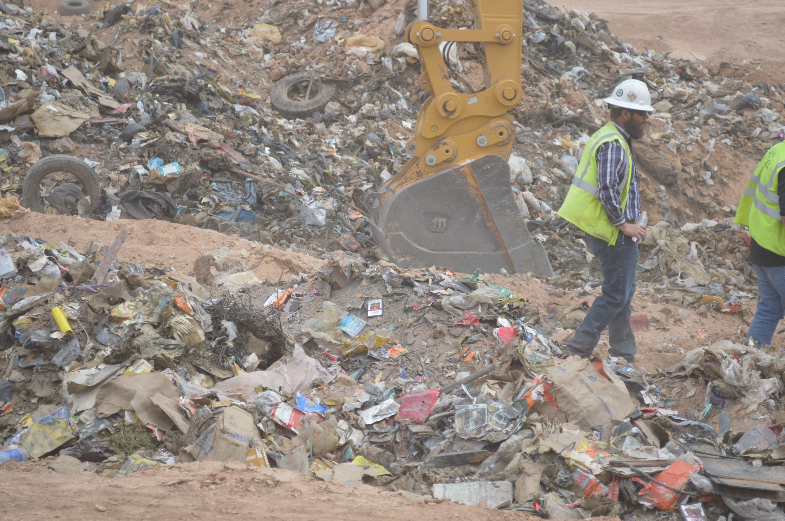 Landfill excavation unearths years of crushed Atari treasure [Updated ...