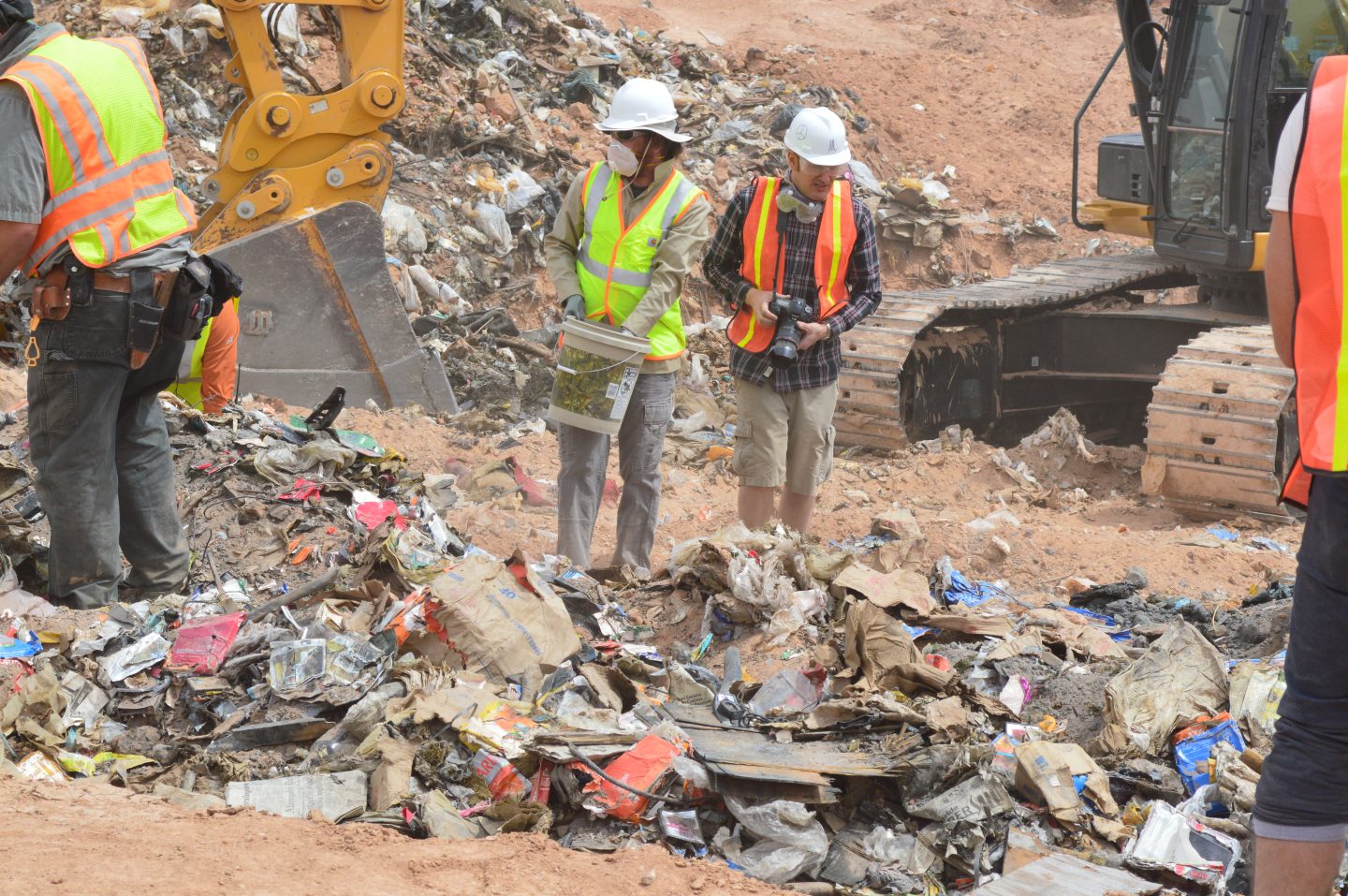 Digging up meaning from the rubble of an excavated Atari landfill - Ars ...
