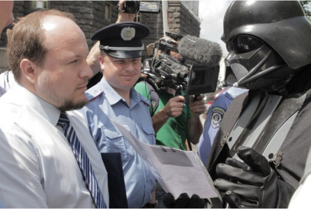 Vote for Vader: Star Wars’ Sith Lord loses in Ukraine mayoral elections ...